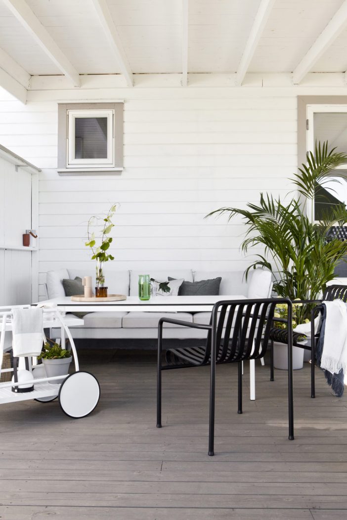 Trillebord til terrassen. Få tips til hvordan du kan gjenbruke utemøbler.