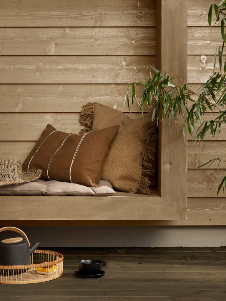 Nytt fargekart for TREBITT Oljebeis - Jotun Uteinspirasjon