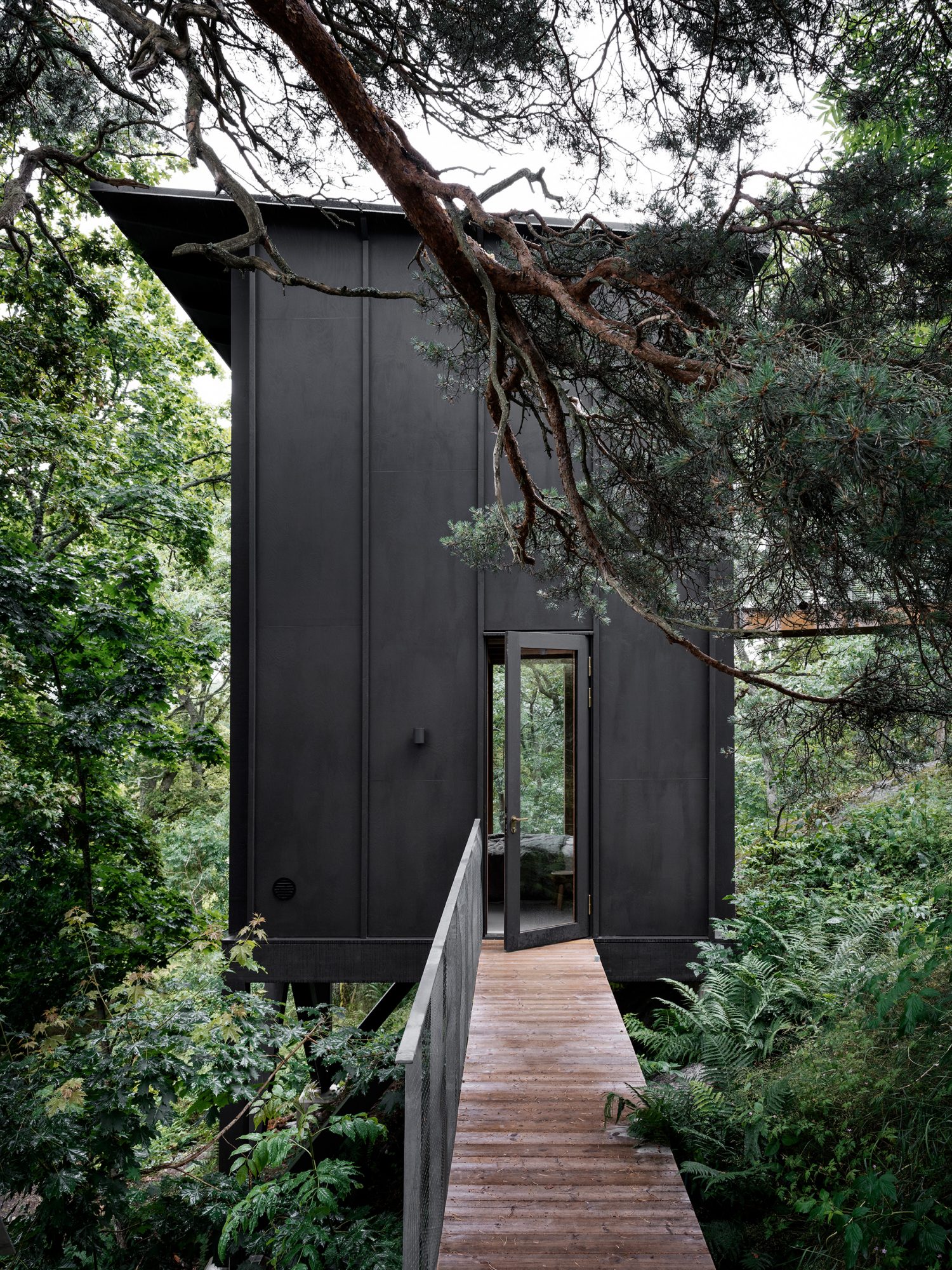 jotun_sweden_dempet-sort_0696_srgb_web_srgb - Jotun Uteinspirasjon