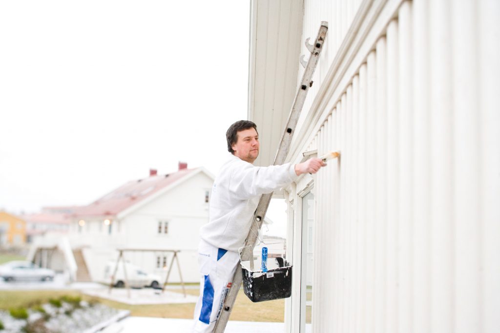Slik velger du riktig husmaling - Jotun Uteinspirasjon