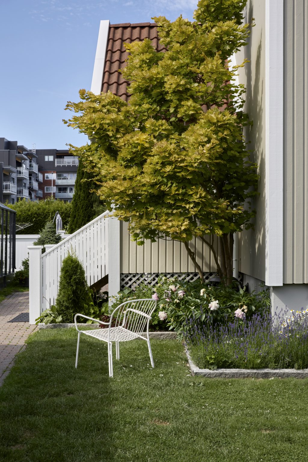 Naturlig og diskret med 1939 Sandbeige - Jotun Uteinspirasjon