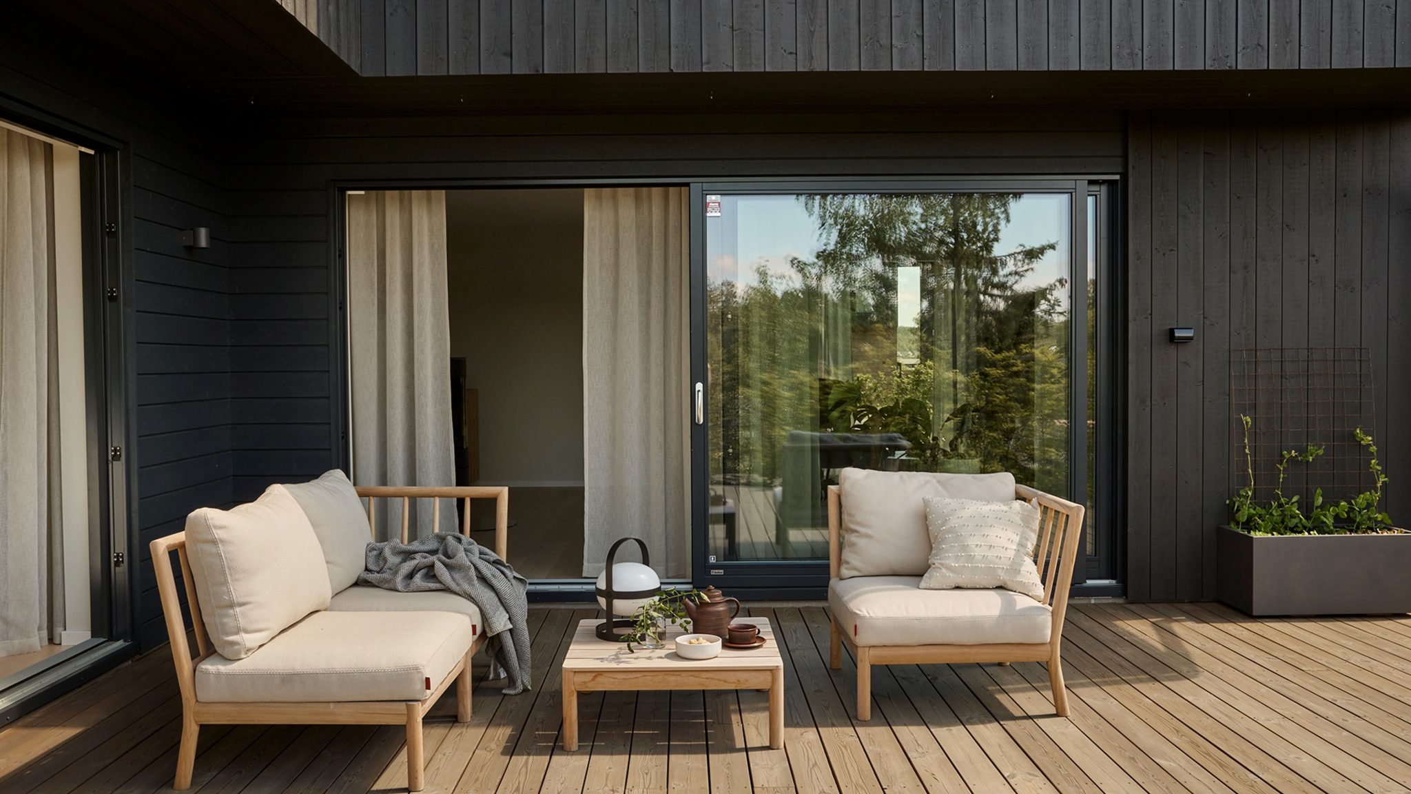 Slik beiser du terrassen med terrassebeis fra TREBITT